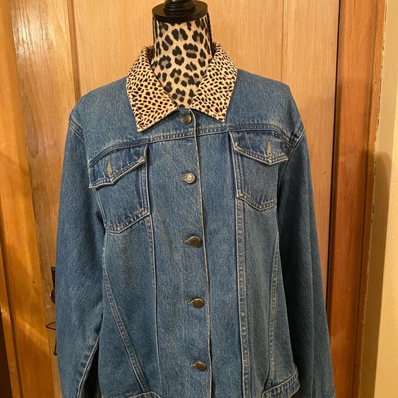 Tower Hill Sport | Jackets & Coats | Vintage Tower Hill Sport Animal ...